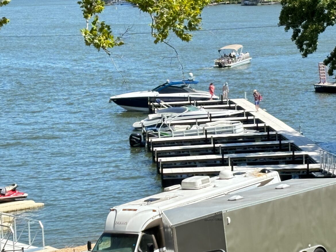 Pebble Bay Club – Waterfront Lodging and Grille – Hotel Suites and ...