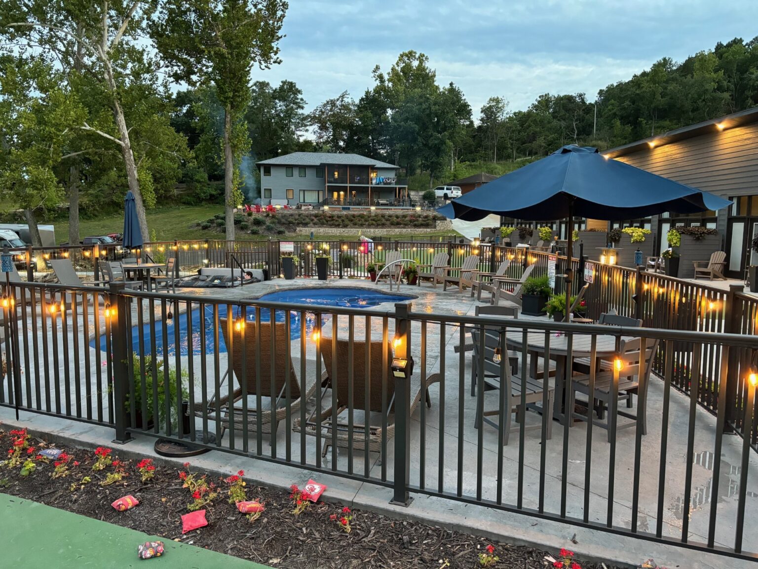 Pebble Bay Club – Waterfront Lodging and Grille – Hotel Suites and ...